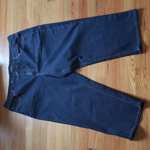 Nine West | Jeans | Womens Nine West Denim Jeans Court Street Crop ...